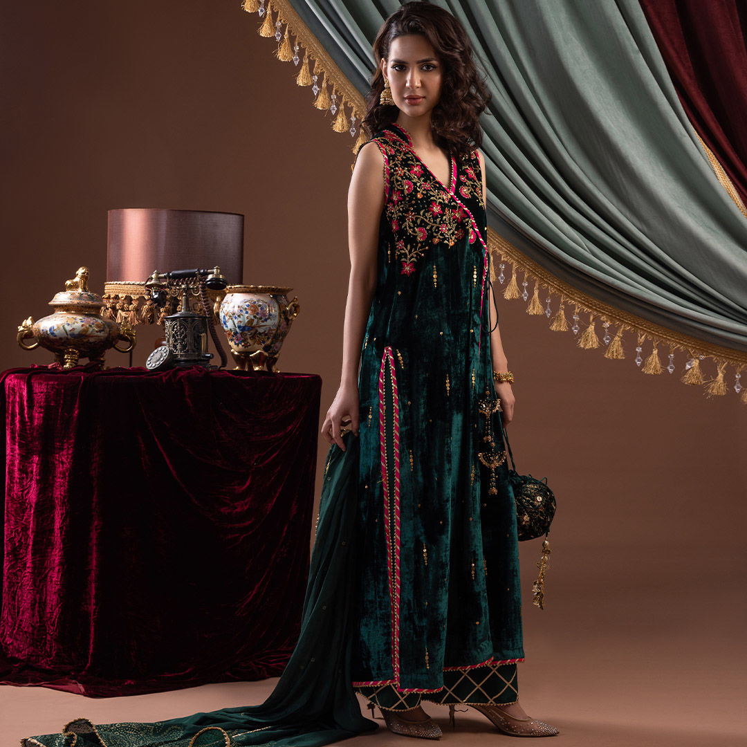 Ansab Jahangir – Women’s Clothing Designer