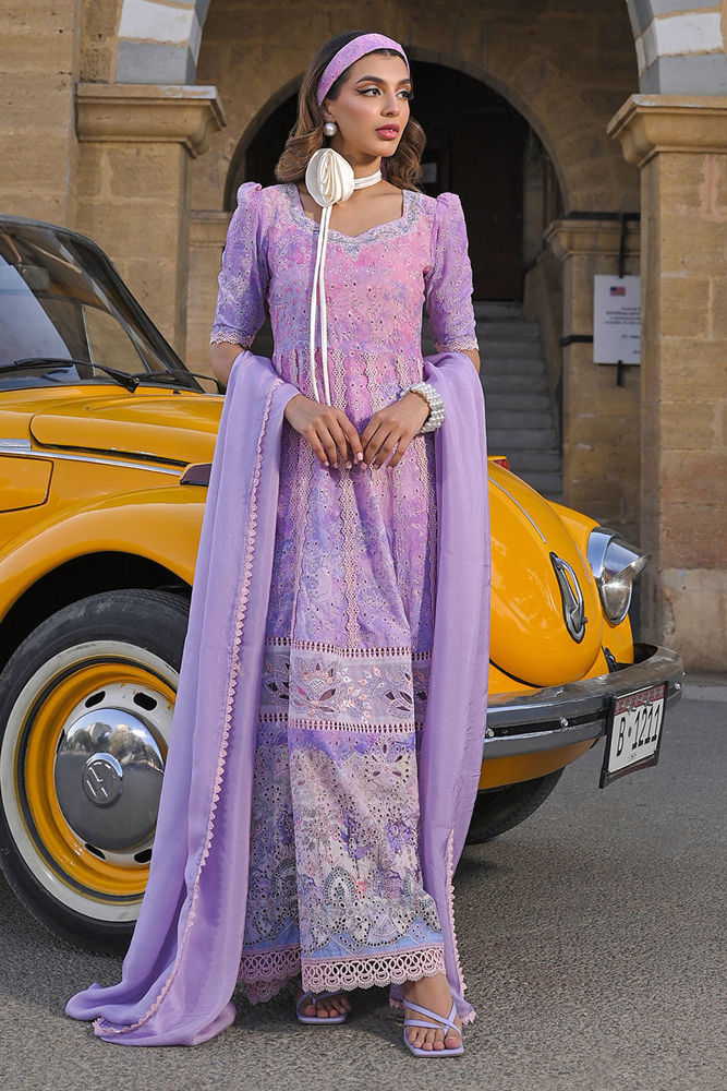 Ansab Jahangir Studio - Uswa