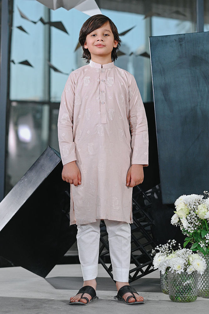 Ansab Jahangir Studio - Atticus - Boy